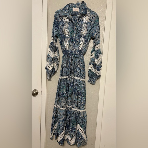 Miss June Paris | Dresses | Miss June Blue Paisley Maxi Dress | Poshmark